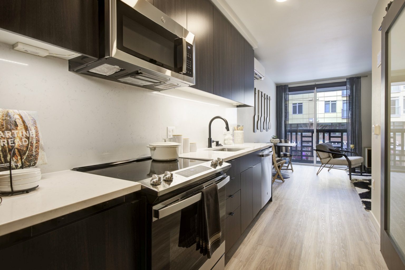 Studio, 1 & 2 Bedroom Apartments for Rent in West Seattle